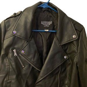 Riverdale | Jackets & Coats | Riverdale Nwot Womens Medium Serpents ...